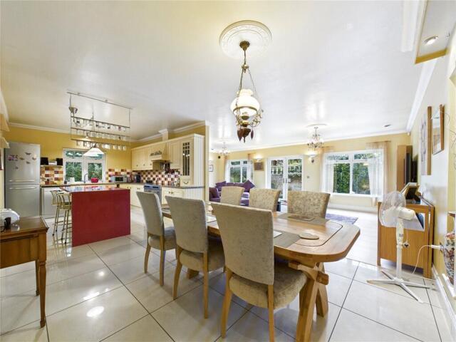 Bungalow 4 Bedroom For Sale Ipswich Suffolk 465000 ELS99344841