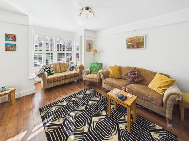 Bungalow 4 Bedroom For Sale Locks Heath Hampshire 580000 ELS101231594