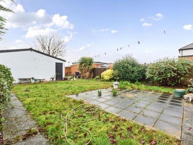 Bungalow 4 Bedroom For Sale Londres Greater London 595000 ELS99986673