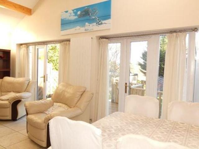 Bungalow 4 Bedroom For Sale Leeds Leeds 500000 ES99161584