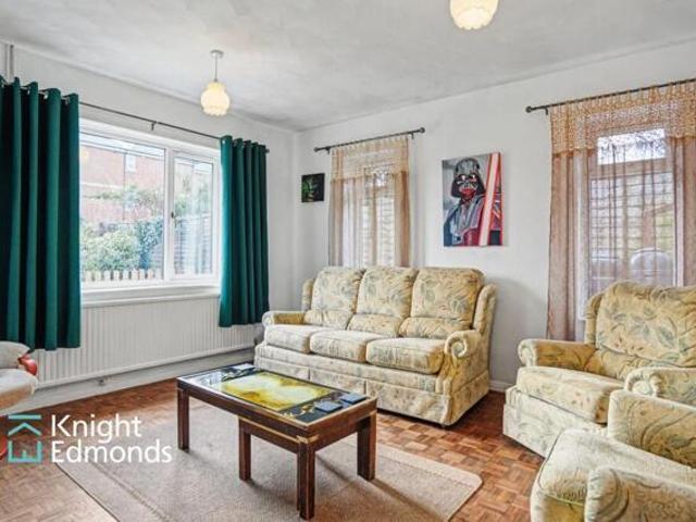 Bungalow 4 Bedroom For Sale Maidstone Kent 475000 ES99571960