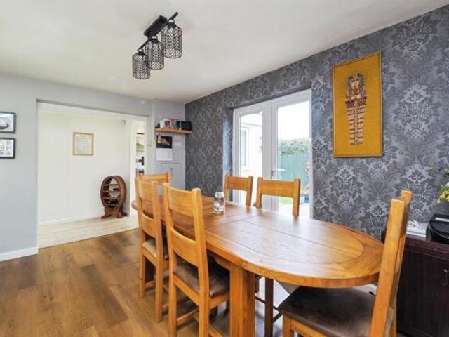 Bungalow 4 Bedroom For Sale Nottingham Nottinghamshire 370000 ELS101379134