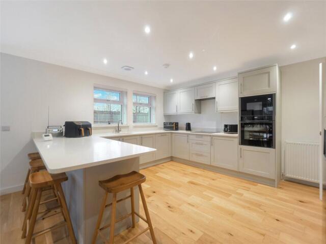 Bungalow 4 Bedroom For Sale North Ayrshire North Ayrshire 395000 ES99344546