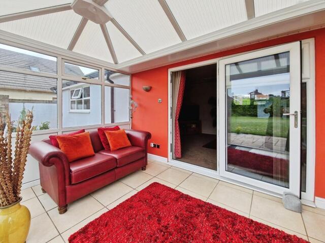 Bungalow 4 Bedroom For Sale North Lincolnshire North Lincolnshire 400000 ELS98386738