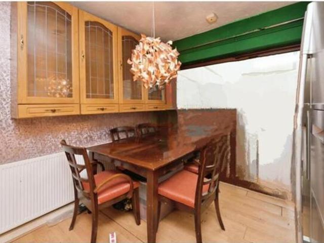 Bungalow 4 Bedroom For Sale Northamptonshire Northamptonshire 665000 ELS90355541