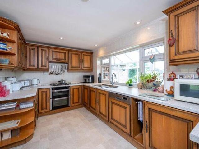 Bungalow 4 Bedroom For Sale Sausthorpe Sausthorpe 345000 ELS98765804