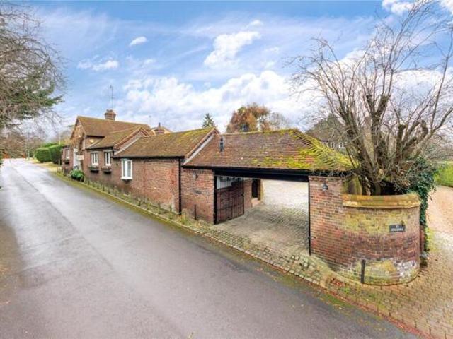 Bungalow 4 Bedroom For Sale Radlett Hertfordshire 1900000 ES98404554