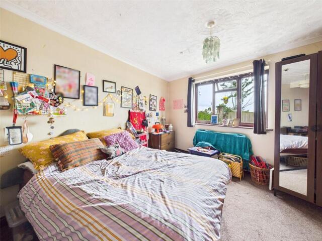 Bungalow 4 Bedroom For Sale Weston Super Mare North Somerset 395000 ES98233274