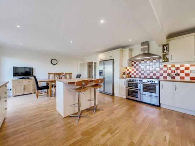 Bungalow 4 Bedroom For Sale Tonbridge Kent 900000 ES98205170