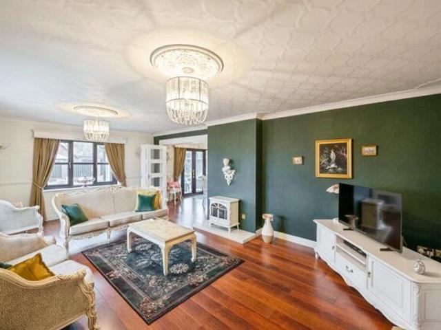 Bungalow 5 Bedroom For Sale Hatfield Woodhouse Hatfield Woodhouse 599000 ELS99840580