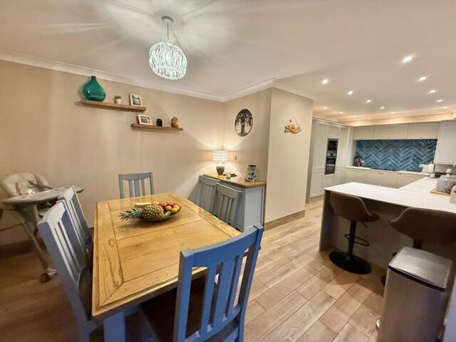 Bungalow 5 Bedroom For Sale Lincoln Lincolnshire 350000 ELS99773737