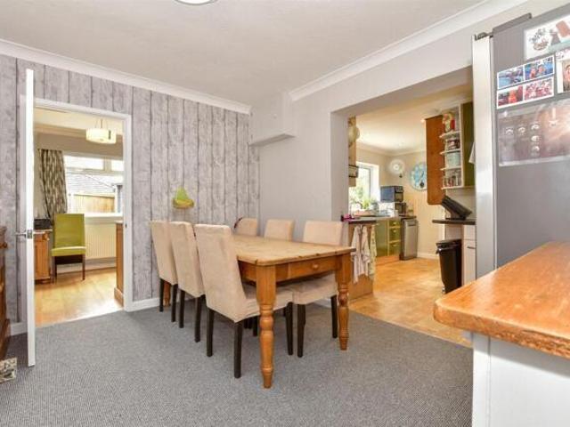 Bungalow 5 Bedroom For Sale New Romney Kent 500000 ELS99571751