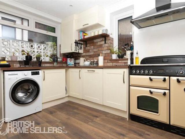 Bungalow 5 Bedroom For Sale Saint Austell Cornwall 400000 ES100824857