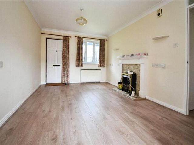 Bungalow 1 Bedroom For Sale Romsey Hampshire 150000 ES100224235