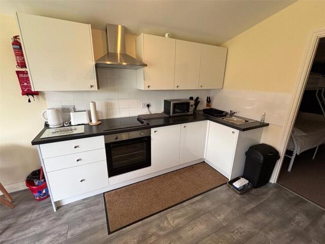Bungalow 2 Bedroom For Sale Cornwell Cornwall 35000 ES98577785