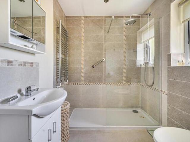 Bungalow 2 Bedroom For Sale Cornwell Oxfordshire 300000 ELS101931809
