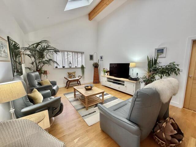 Bungalow 2 Bedroom For Sale Cornwell Oxfordshire 450000 ELS101199966