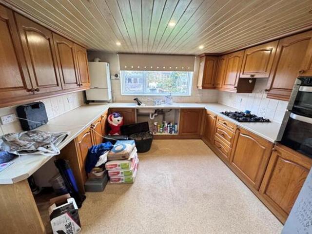 Bungalow 2 Bedroom For Sale Chapel En Le Frith Derbyshire 250000 ES98718091