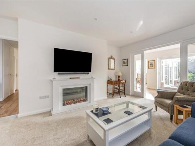 Bungalow 2 Bedroom For Sale Chichester West Sussex 750000 ES100881452