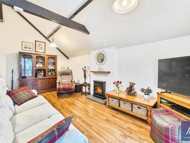 Bungalow 2 Bedroom For Sale Croughton Croughton 315000 ES100648639