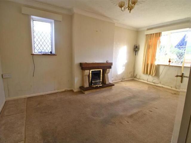 Bungalow 2 Bedroom For Sale Bournemouth Bournemouth 249950 ES99236941
