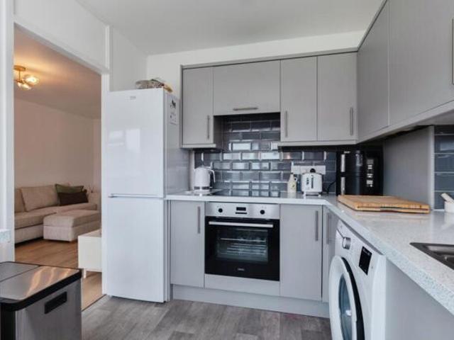 Bungalow 2 Bedroom For Sale Bournemouth Bournemouth 320000 ES99130341