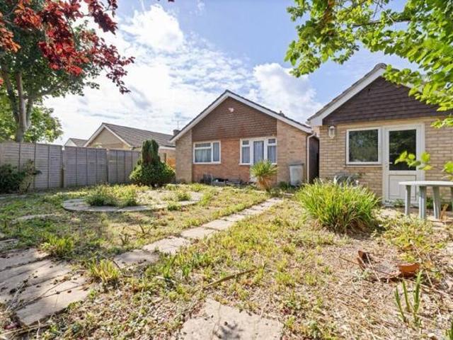 Bungalow 2 Bedroom For Sale Bognor Regis West Sussex 300000 ELS100854801