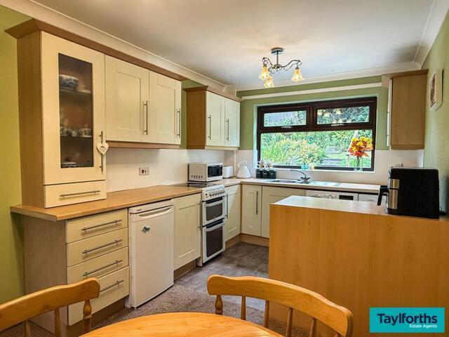 Bungalow 2 Bedroom For Sale Barnoldswick Lancashire 250000 ELS100132255