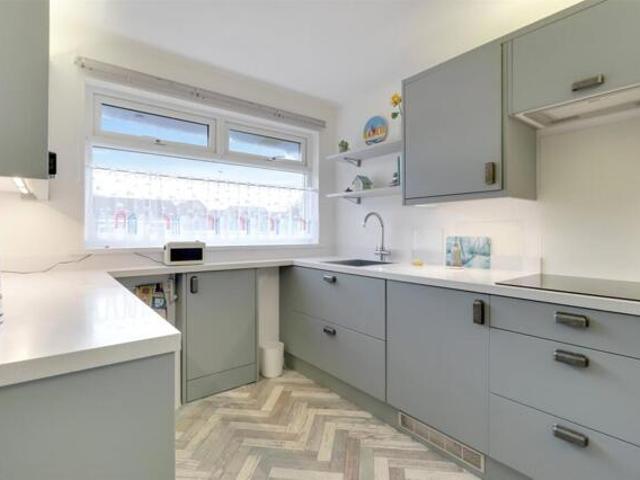 Bungalow 2 Bedroom For Sale Bideford Devon 220000 ELS99774113