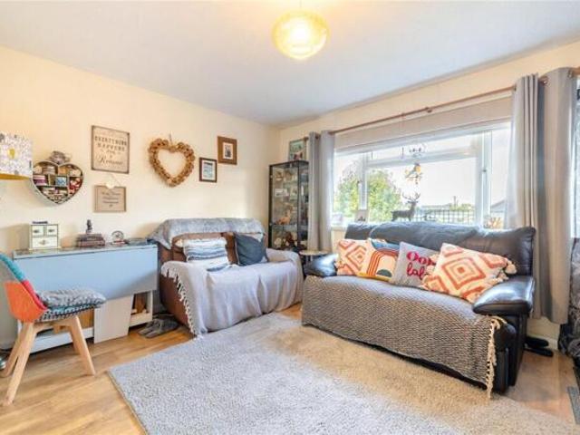 Bungalow 2 Bedroom For Sale Bideford Devon 245000 ES100316957