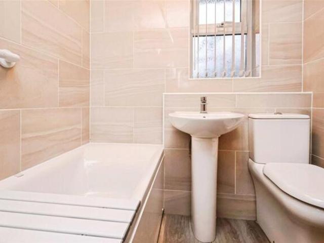 Bungalow 2 Bedroom For Sale Birmingham Solihull 260000 ELS99608187