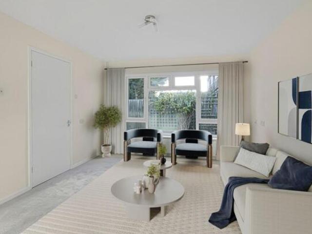 Bungalow 2 Bedroom For Sale Bracknell Bracknell Forest 310000 ES99290357