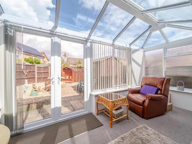 Bungalow 2 Bedroom For Sale Bradpole Bradpole 327500 ES98262787