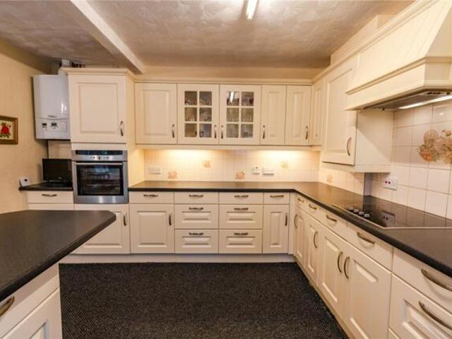 Bungalow 2 Bedroom For Sale Grimsby North East Lincolnshire 225000 ES100263108