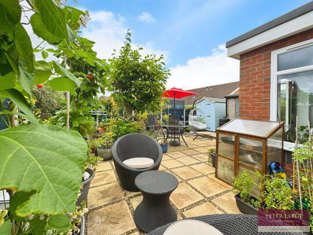 Bungalow 2 Bedroom For Sale Denbighshire Denbighshire 300000 ES100426225