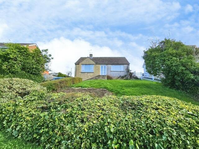 Bungalow 2 Bedroom For Sale Dursley Gloucestershire 360000 ELS101675403