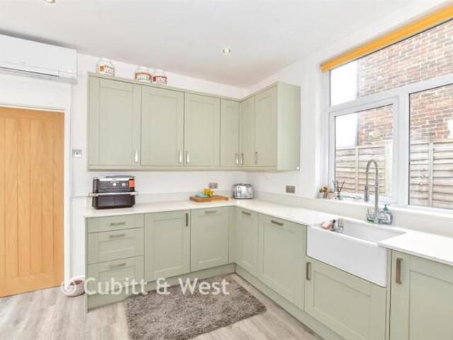 Bungalow 2 Bedroom For Sale Emsworth Emsworth 475000 ELS101100048