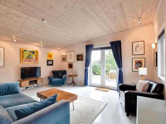 Bungalow 2 Bedroom For Sale East Sussex East Sussex 450000 ES99523596