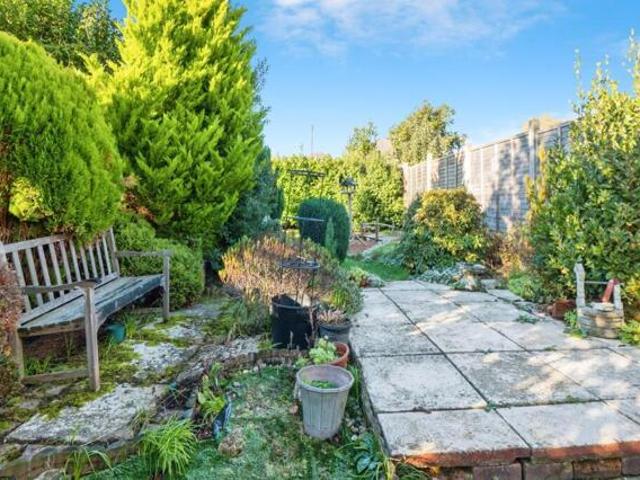 Bungalow 2 Bedroom For Sale Eastleigh Hampshire 340000 ES101199714