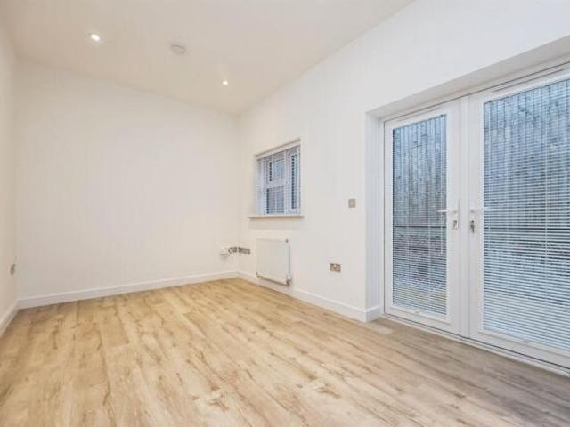 Bungalow 2 Bedroom For Sale Eastwood Nottinghamshire 175000 ES100824912