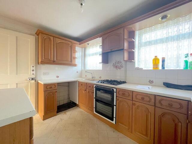 Bungalow 2 Bedroom For Sale Faversham Kent 265000 ELS100263297