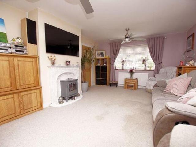 Bungalow 2 Bedroom For Sale Fareham Hampshire 435000 ELS100191783