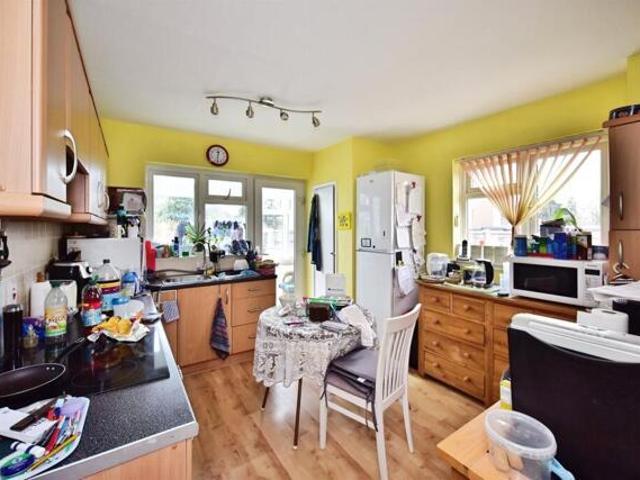 Bungalow 2 Bedroom For Sale Kent Kent 350000 ES101676590