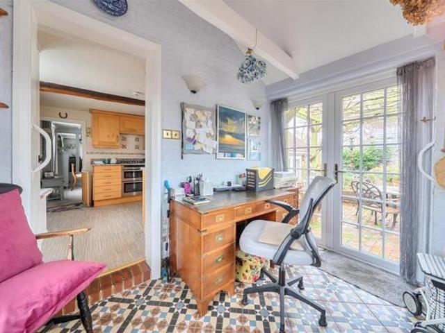 Bungalow 2 Bedroom For Sale Kent Kent 325000 ES101351757