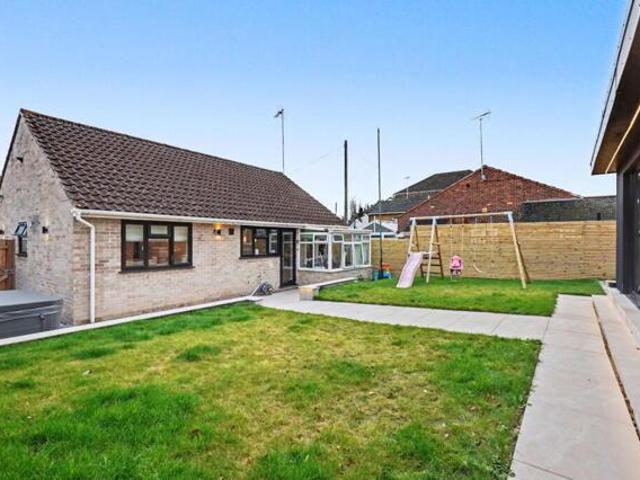 Bungalow 2 Bedroom For Sale Kent Medway 450000 ES98687652
