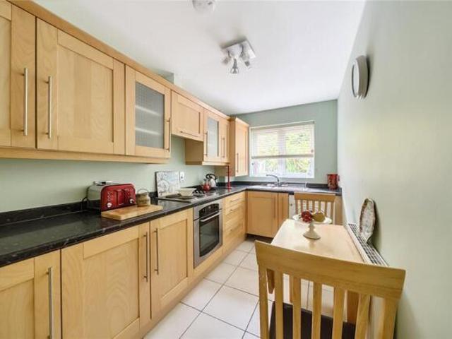 Bungalow 2 Bedroom For Sale Kidderminster Worcestershire 210000 ES99808562