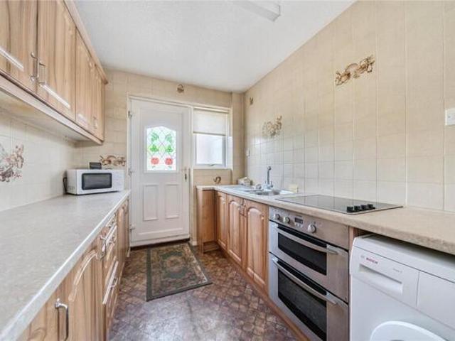 Bungalow 2 Bedroom For Sale Kidderminster Worcestershire 245000 ES101678623