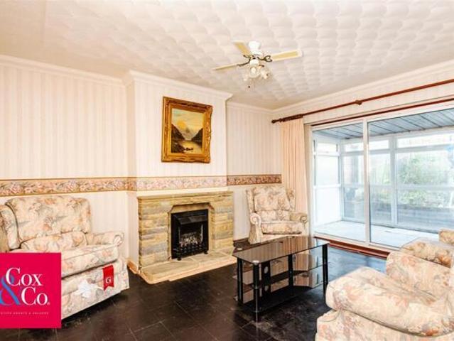 Bungalow 2 Bedroom For Sale Hove East Sussex 400000 ES99092629