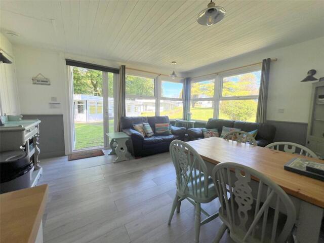 Bungalow 2 Bedroom For Sale Haverfordwest Pembrokeshire 70000 ELS101931499
