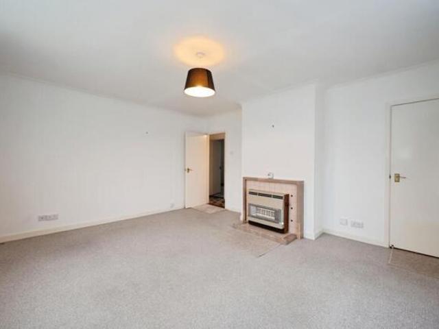 Bungalow 2 Bedroom For Sale Hayling Island Hampshire 330000 ELS99952232